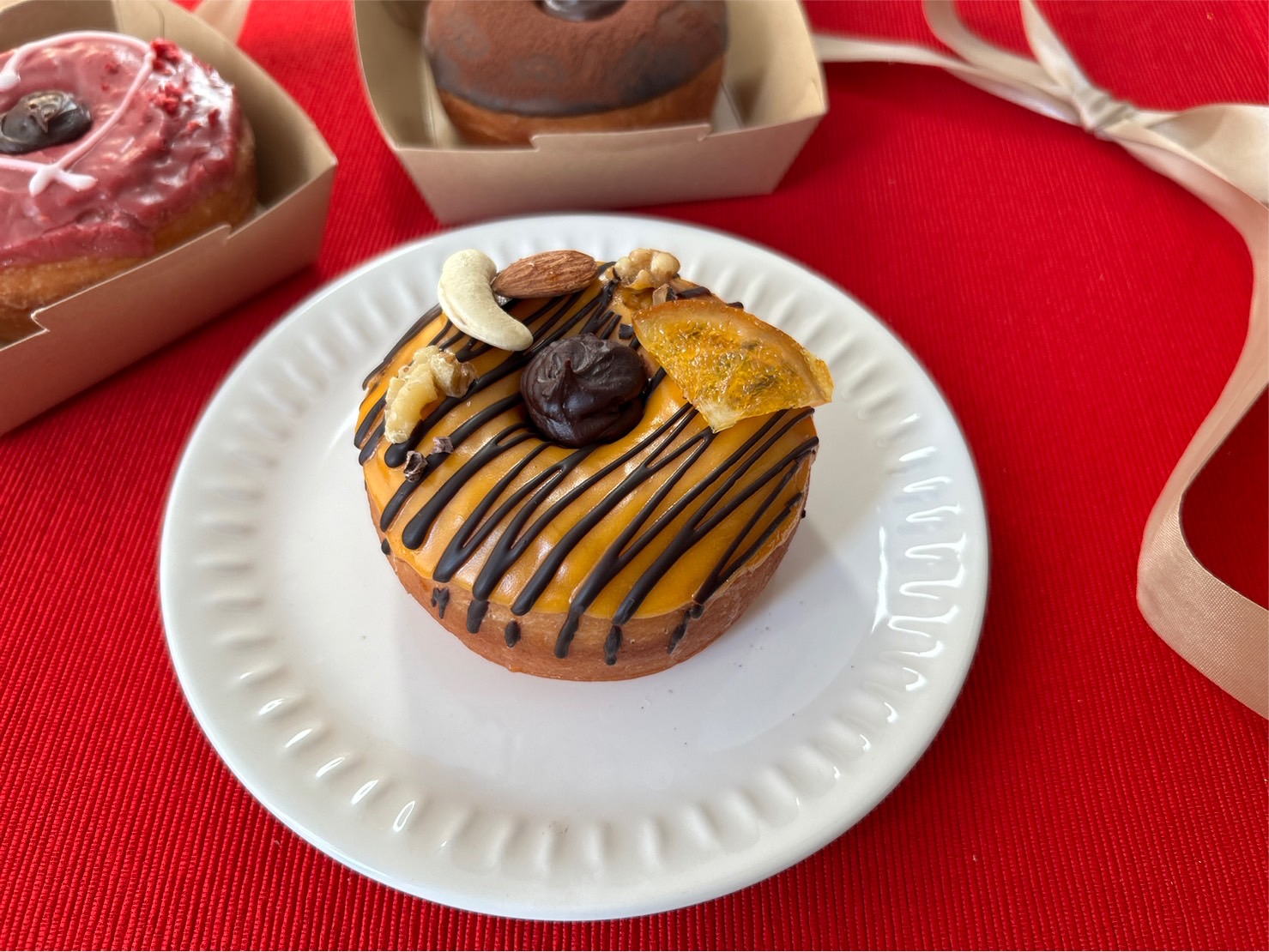 【バレンタイン】2foodsからチョコ尽くしのプラントベースドーナツが登場！可愛すぎる商品の気になるお味をレポート。 | トレンドお届けメディア Trepo（トレポ