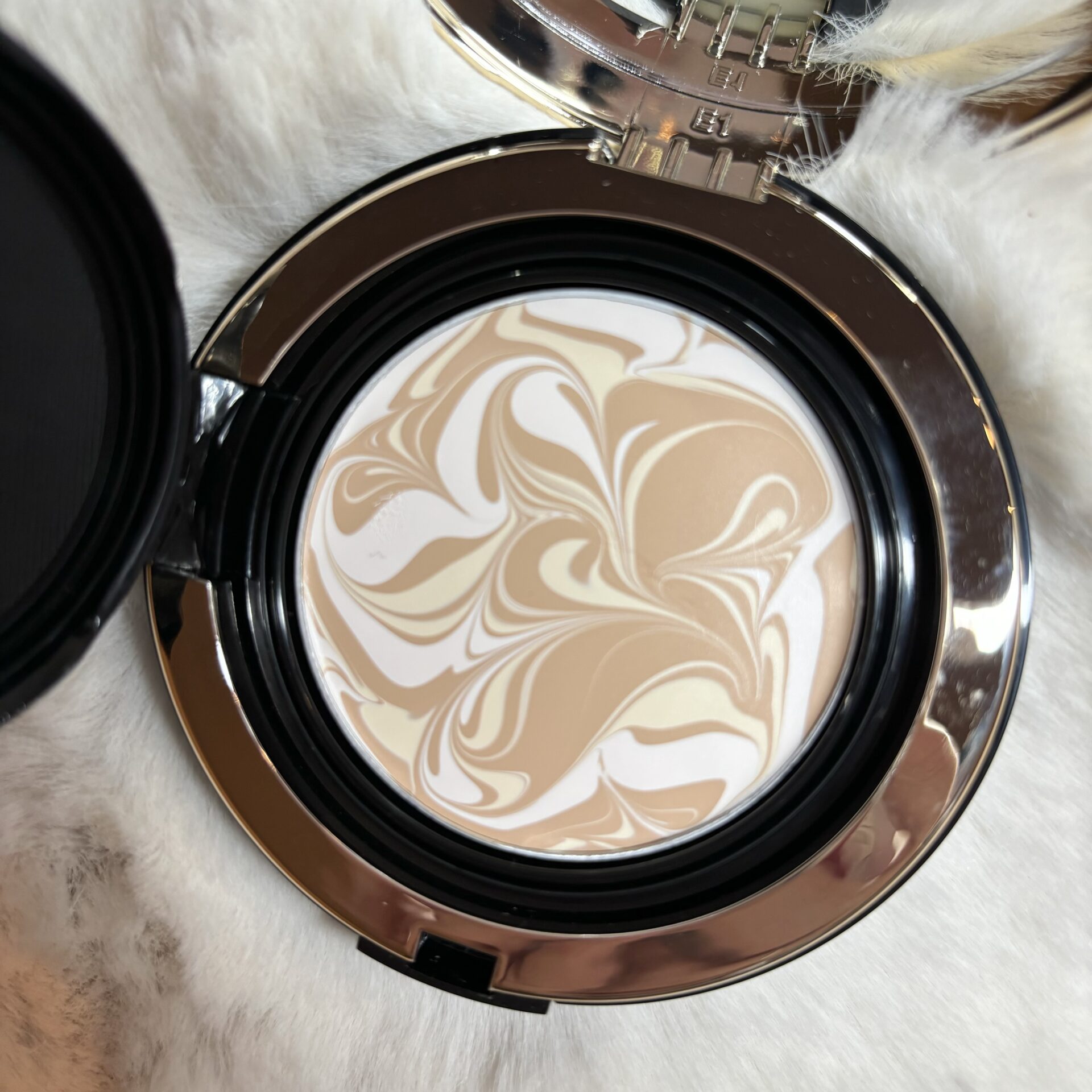 【Trepo編集部セレクト】『AGE20’s』の「シグネチャーエッセンスカバーパクト」が2023年下半期バームファンデーション部門Trepo ...