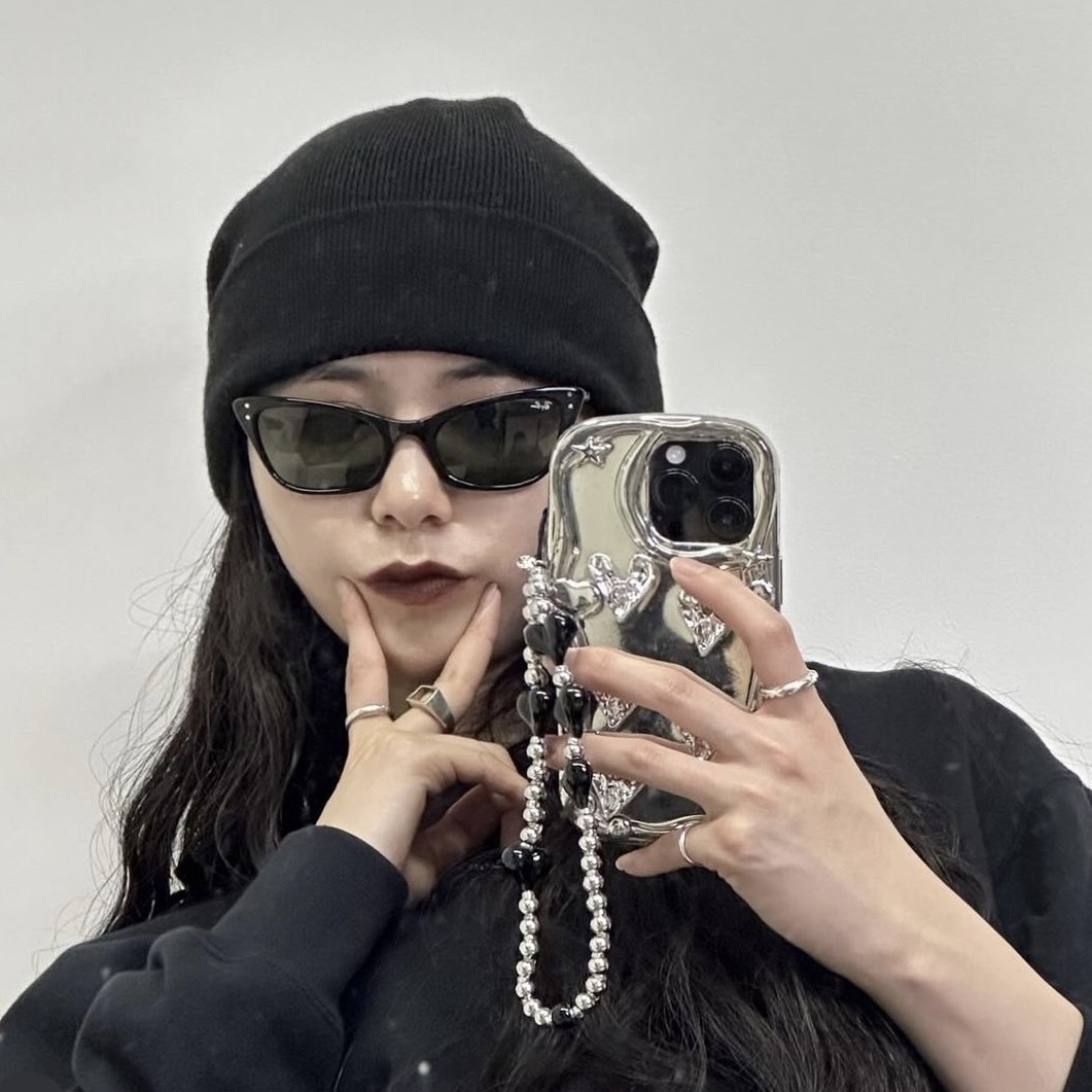 【2024春夏】流行りのメガネ・サングラスアイテム5選をご紹介♡♡Y2Kや韓国ファッションとも相性 | トレンドお届けメディア Trepo（トレポ