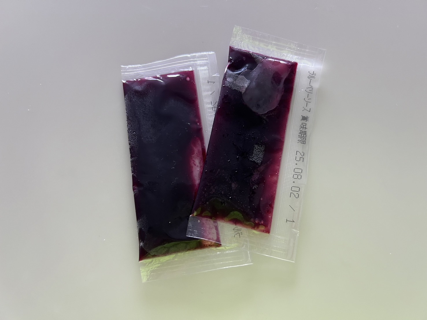 【新商品】ロイヤルホストの人気商品パフェをイメージした、『パフェケーキ』がお家で食べられちゃう？！お土産やプレゼントにもぴったり♡ | トレンドお届けメディア Trepo（トレポ