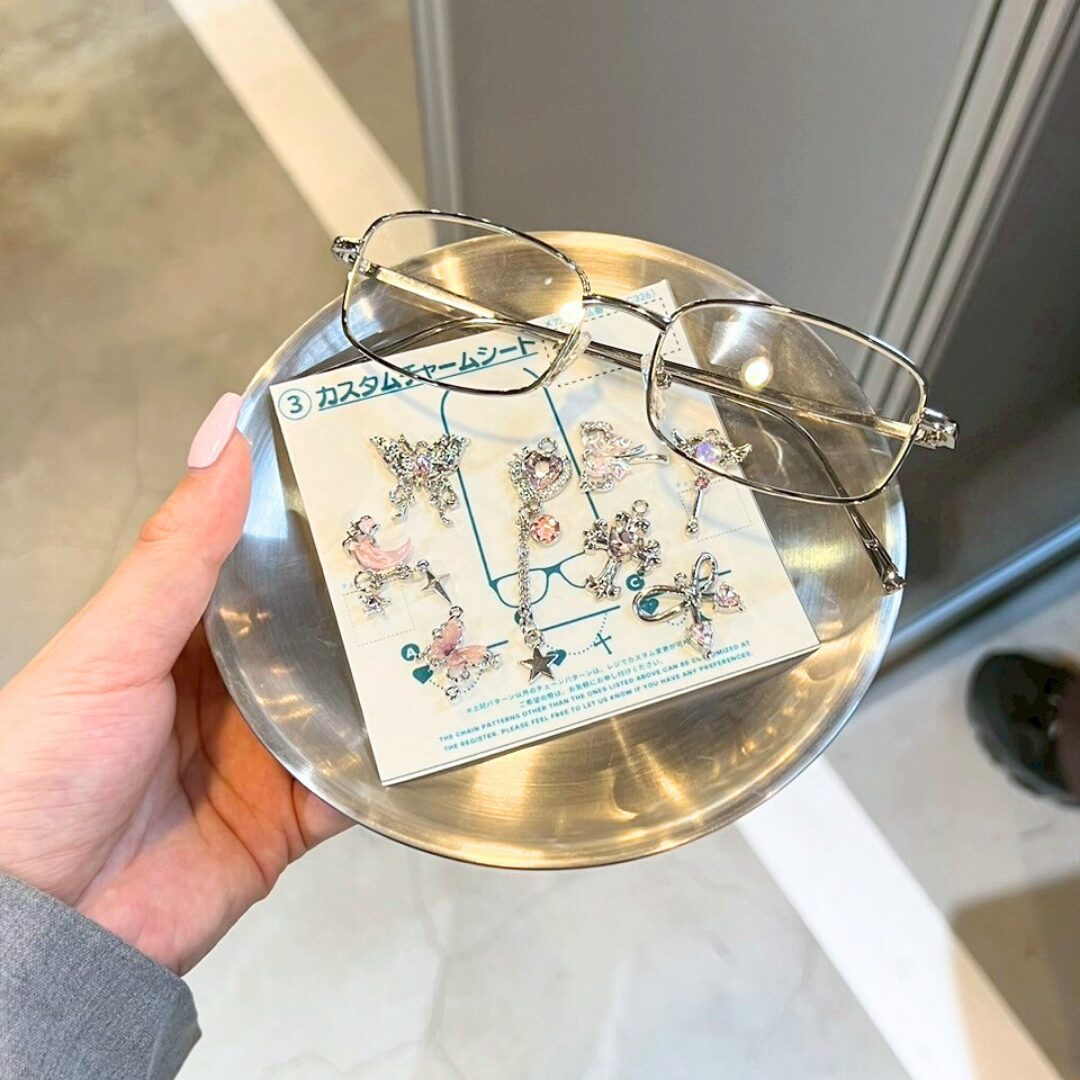 【話題】「eyecon」でメガネチャーム作りを体験♡ 自分だけのオリジナルアイウェアをゲットしよう！ - トレンドお届けメディア Trepo（トレポ