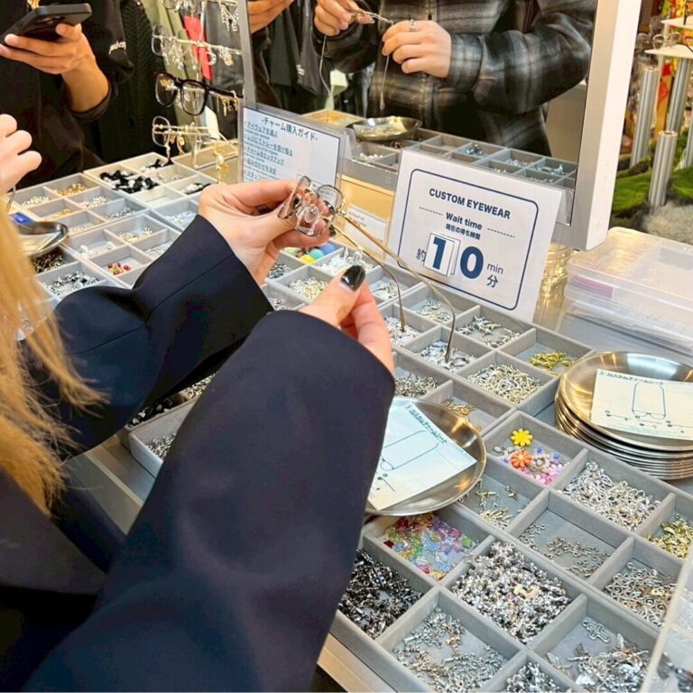 【話題】「eyecon」でメガネチャーム作りを体験♡ 自分だけのオリジナルアイウェアをゲットしよう！ - トレンドお届けメディア Trepo（トレポ