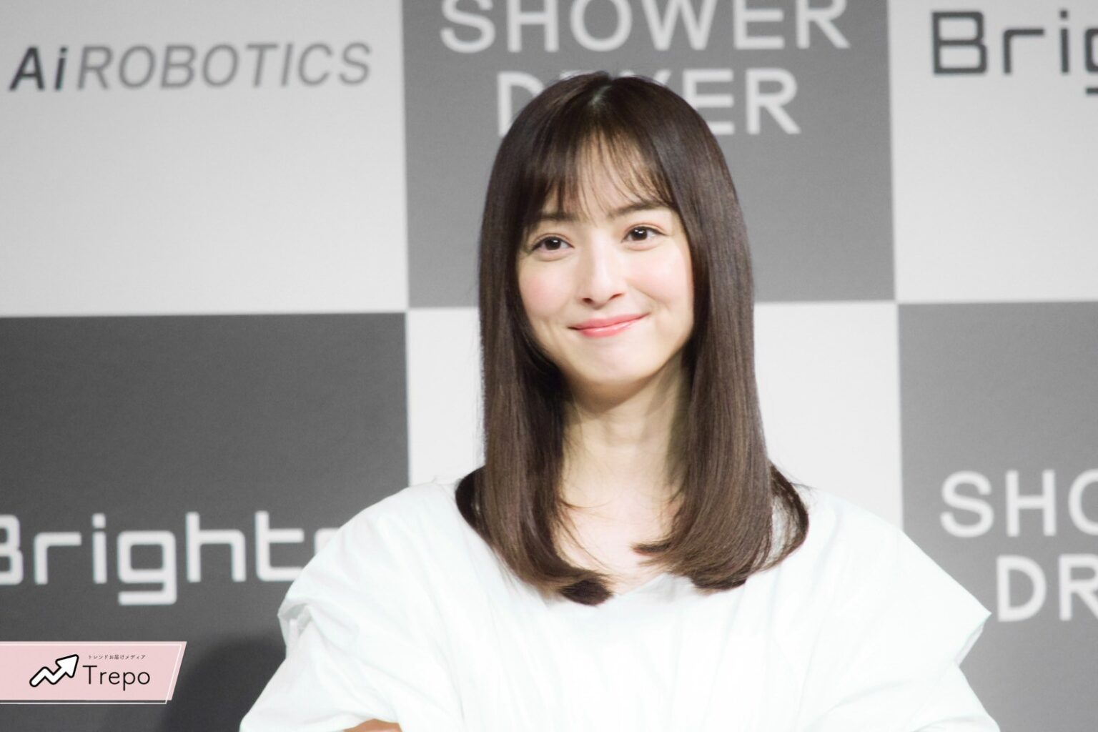 【佐々木希登壇】美容家電ブランド・Brighteから次世代型ドライヤー「SHOWER DRYER」が新発売！ミストに大興奮…!? - トレンドお届けメディア Trepo（トレポ