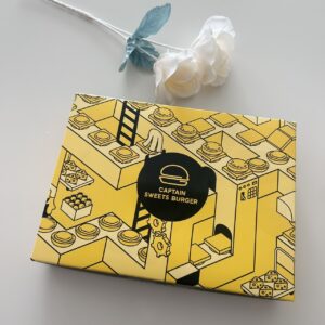 【東京みやげ】900万個突破の大人気スイーツが進化！カービィカフェとのコラボ「ストロベリーバーガー」が可愛すぎ♡ - トレンドお届けメディア Trepo（トレポ